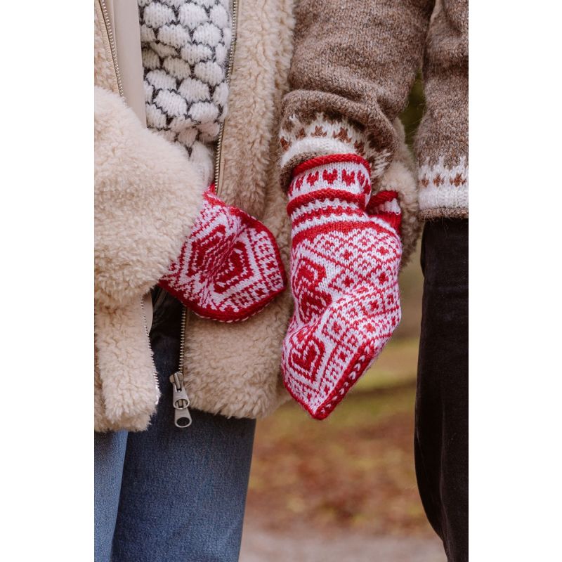 Kjærestevotter - DLG 24-004B